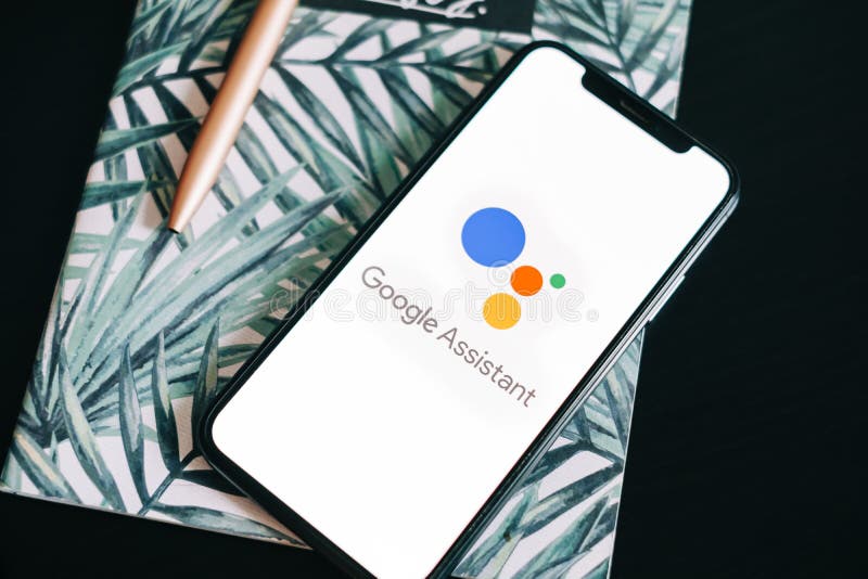Google Assistant App on the IPhone Screen Editorial Photo - Image of ...