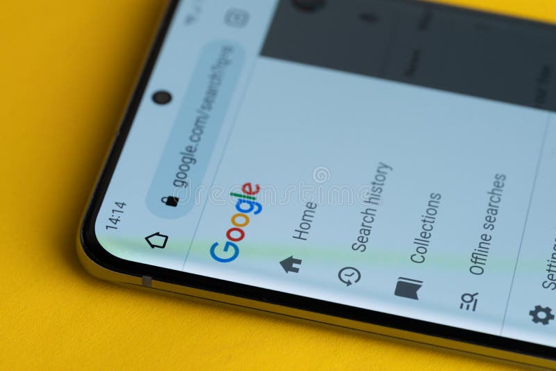 Google Browser on Smartphone Editorial Stock Image - Image of screen ...