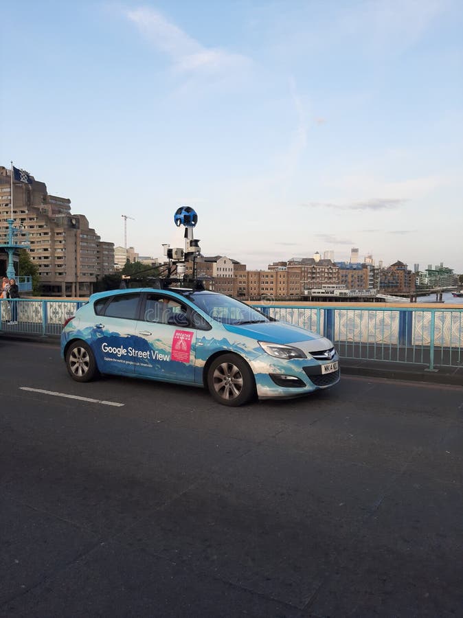 Google Car Towerbridge Tower Bridge Editorial Stock Photo - Image of ...