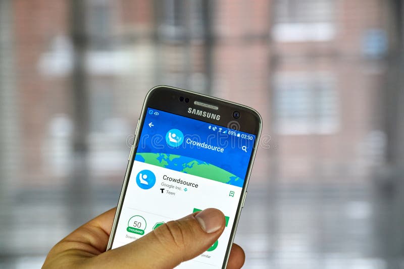 Google Crowdsource app editorial photography. Image of connection ...