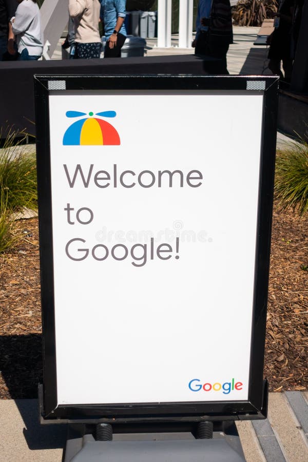 Google Logo at Googleplex Headquarters Main Office Editorial Photo ...