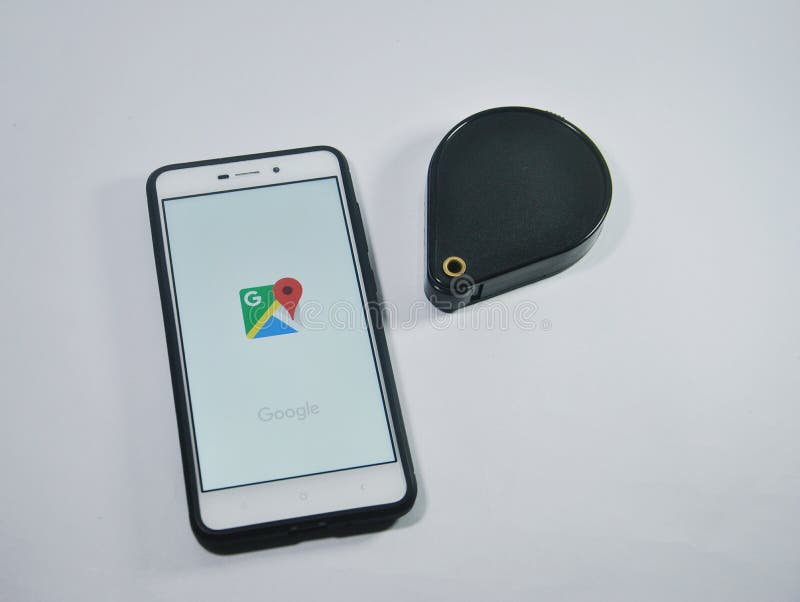 Google Maps Application on Smartphone Editorial Stock Image - Image of ...