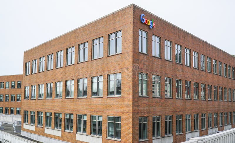 Google Maps Headquarter in Seattle - SEATTLE / WASHINGTON - APRIL 11 ...