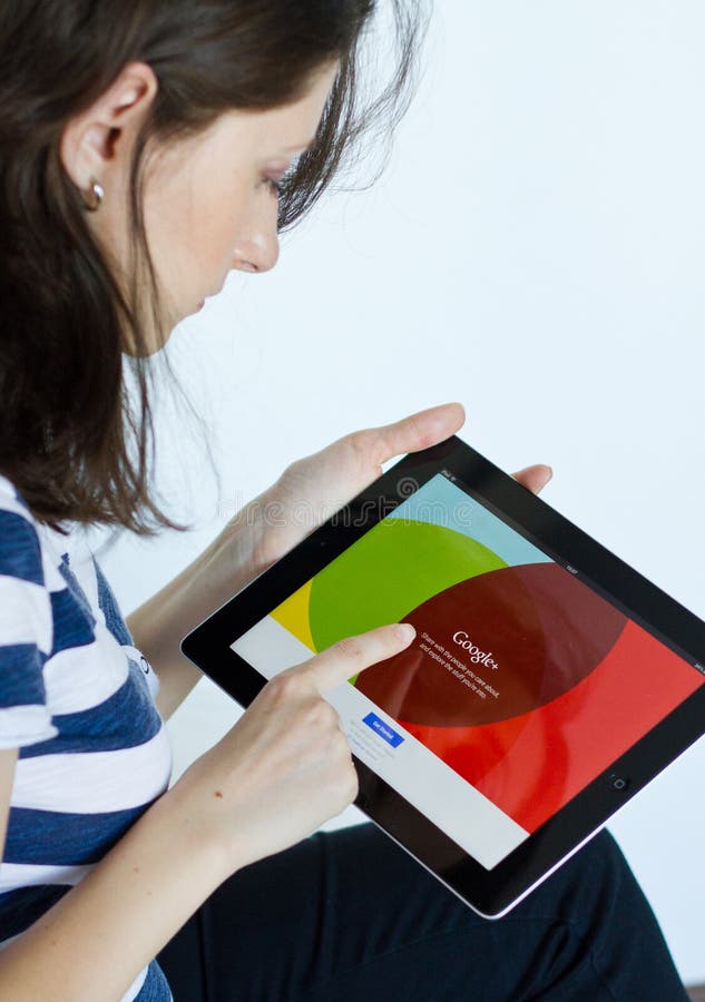 Google Plus social network editorial photography. Image of network ...