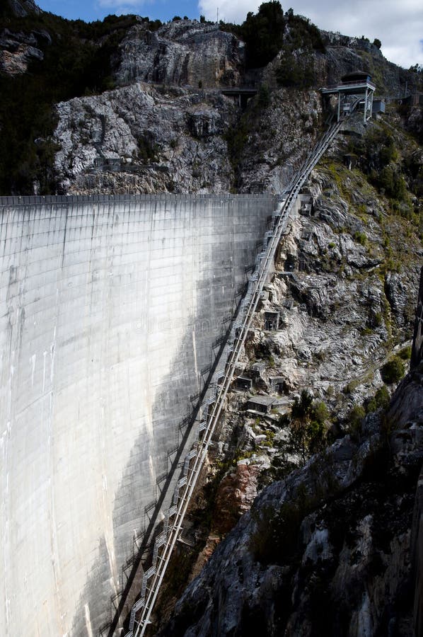 Gordon Dam - Tasmania - Australia Stock Image - Image of lake, hydro ...