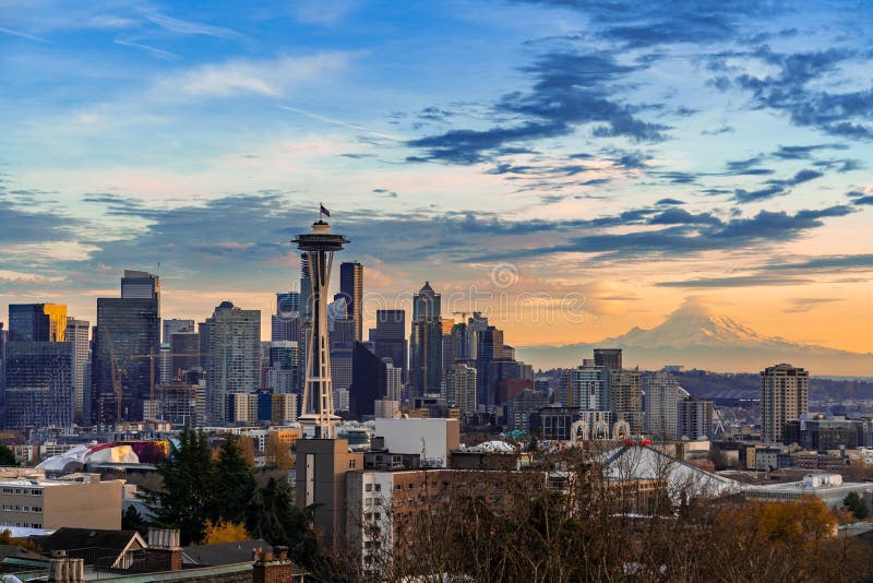 Gorgeous Cityscape of Seattle with Mt. Rainier in the Background and ...