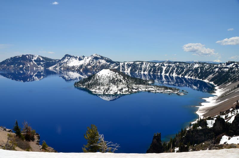 Gorgeous Crater Lake on a Spring Day, Oregon Stock Photo - Image of ...