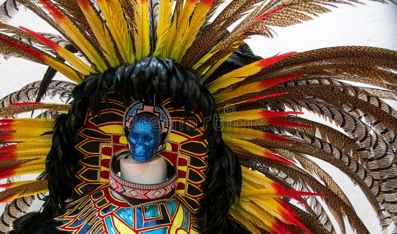 Gorgeous Traditional Aztec Headdress Made with Shiny Stones and Exotic ... Gorgeous Traditional Aztec Headdress Made with Shiny Stones and Exotic ...