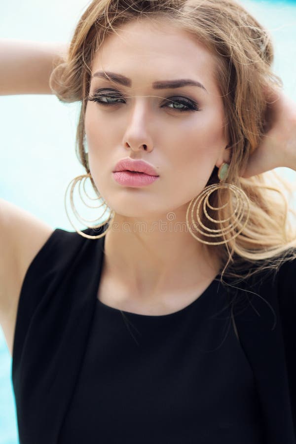 Gorgeous Woman Blond Hair In Elegant Dress Posing Beside Swimming Pool