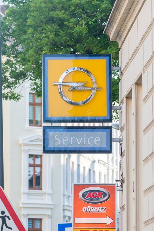 Logo of Opel service editorial photo. Image of europe - 225065491