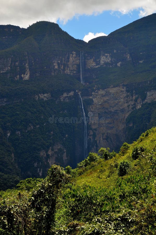 Gotca waterfall stock photo. Image of picturesque, outdoors - 15465786