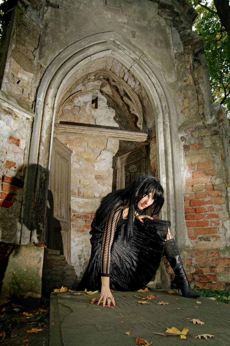 12,559 Goth Girl Actresses Stock Photos - Free & Royalty-Free Stock ...