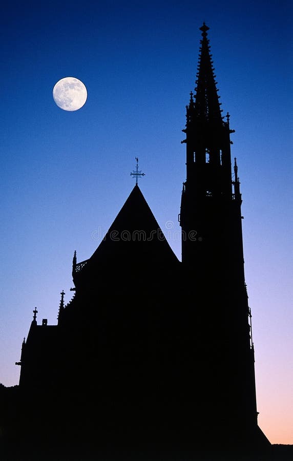 Gothic Cathedral Moon Night Stock Image - Image of monument, light: 1833687