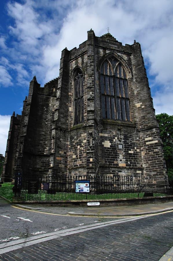 Gothic church Scotland stock photo. Image of gothic, mountain - 17905124