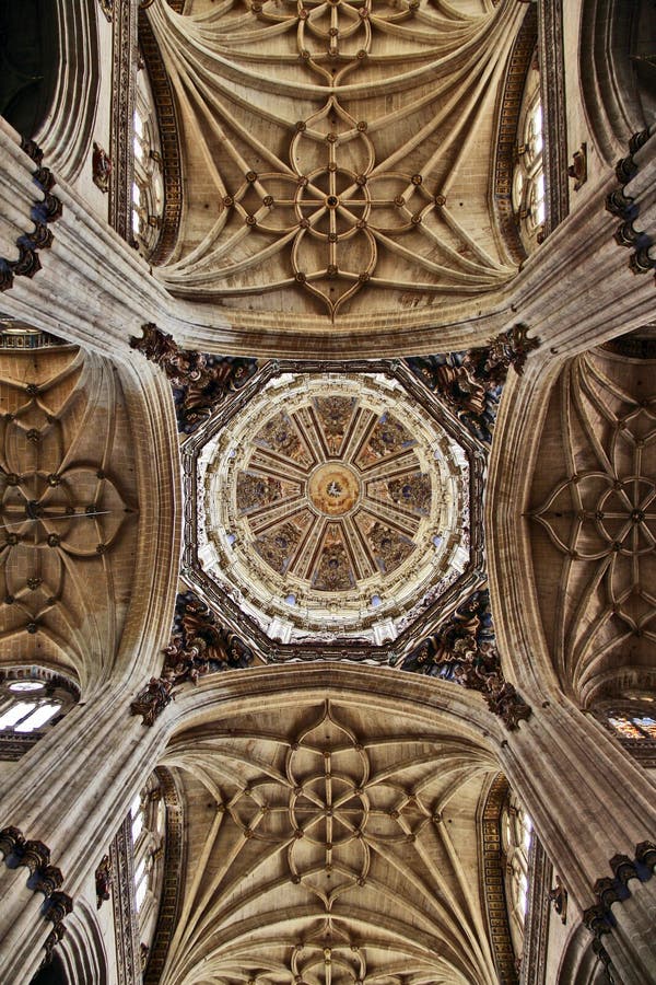 Gothic dome editorial photography. Image of observance - 25121542