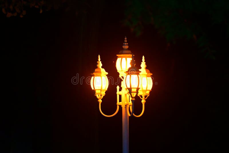 Gothic 4 Lantern Street Lamp Post with Orange Lights Halloween Vibe ...