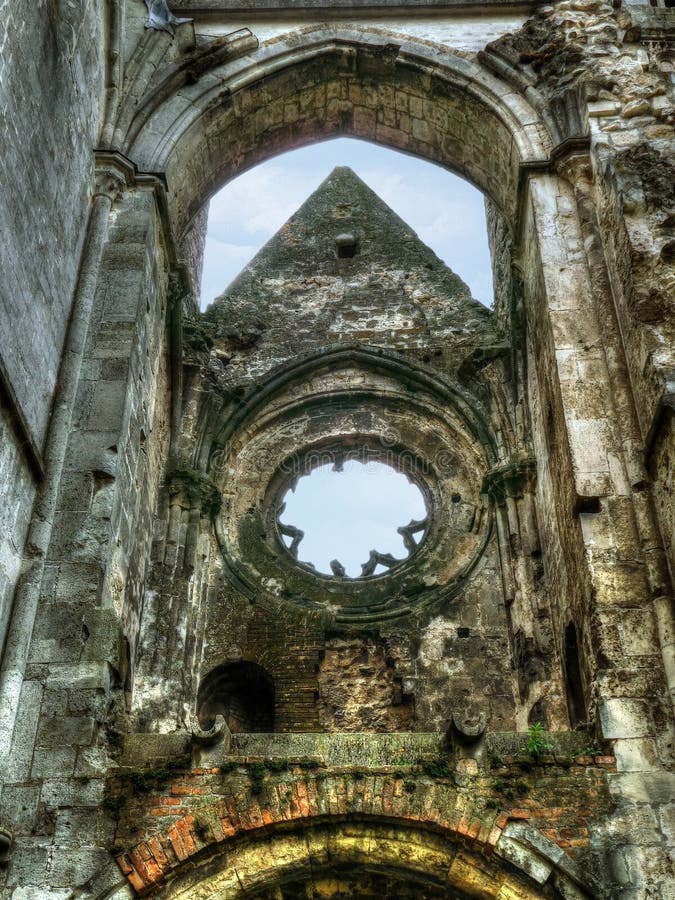 Gothic ruins editorial photo. Image of historical, ruins - 90875556