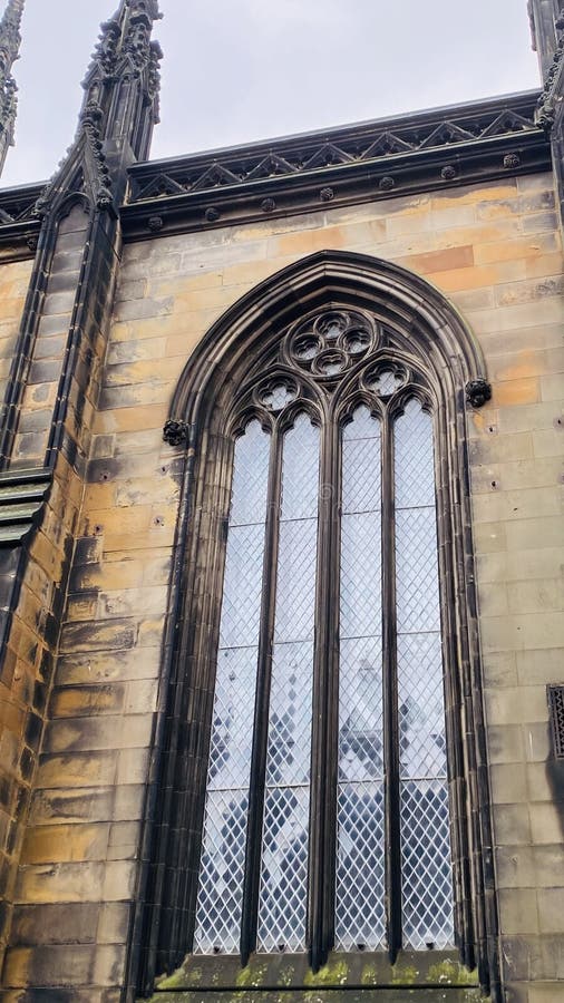 Gothic Windows on a Building Stock Photo - Image of fall, glasgow ...