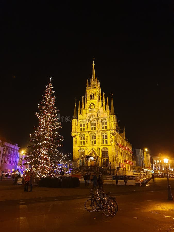 Gouda by Night Town Hall Christmas Tree Editorial Photography - Image ...