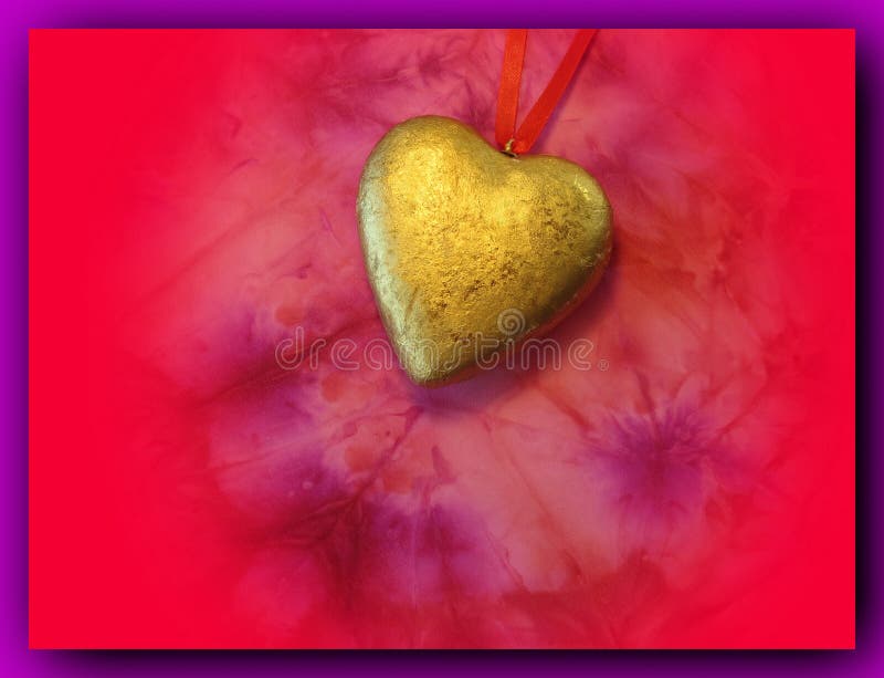 Gouden hart met rood lint stock afbeelding. Image of groet - 39565443