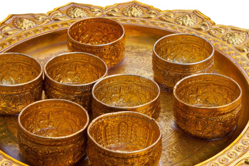 Gouden Koppen Met Het Knippen Van Weg Stock Afbeelding - Image of ...