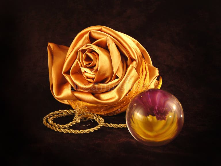 Gouden verbeelding stock afbeelding. Image of dingen, goud - 7082249