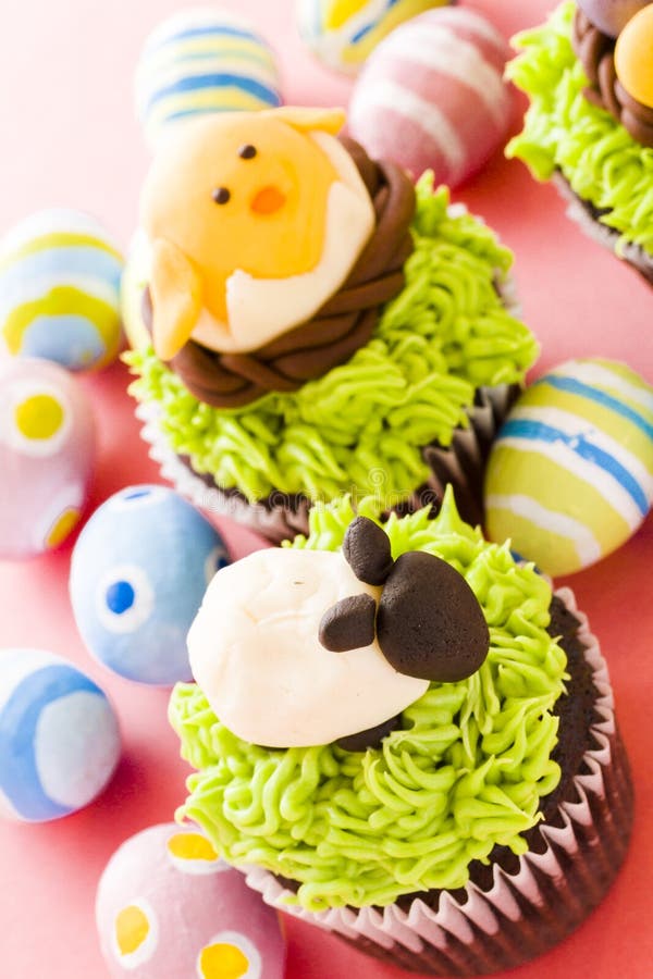 Easter cupcakes stock photo. Image of decoration, cupcake - 29792736