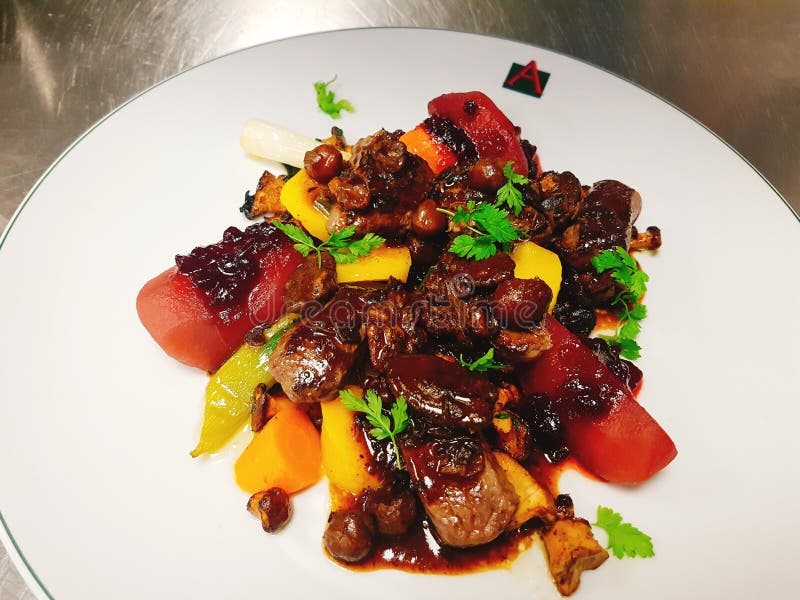 Gourmet Menu dish editorial photography. Image of dish - 140447272