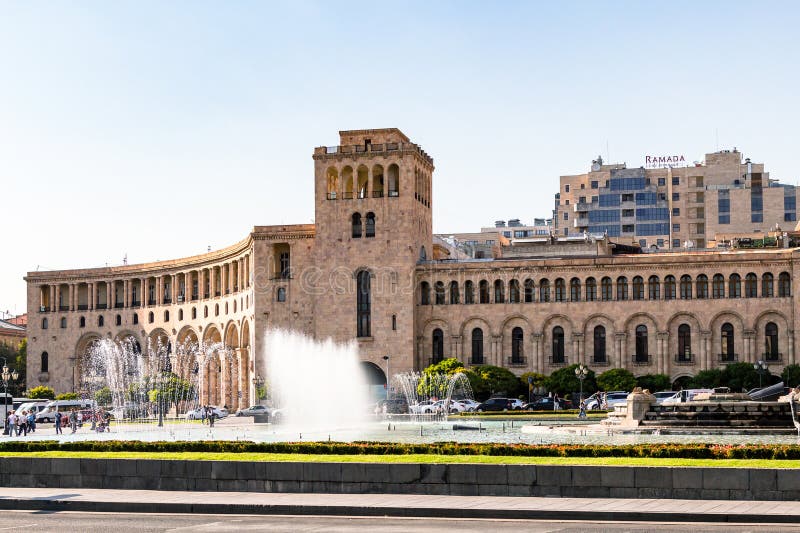 Government Building on Republic Square in Yerevan Editorial Photo ...