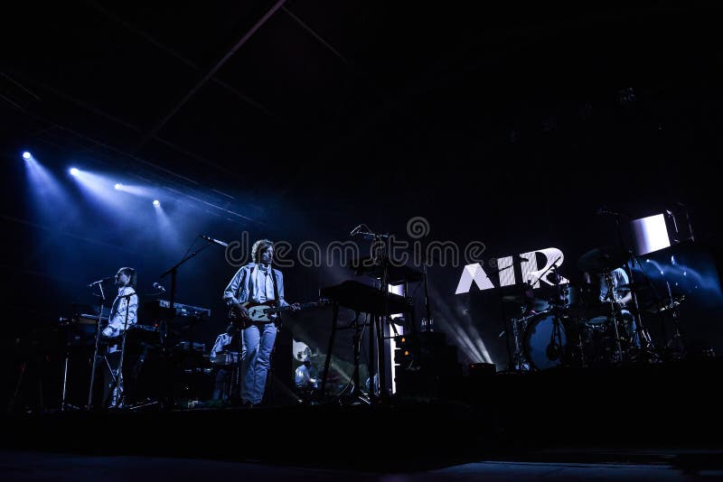 AIR in Concert at Governors Ball Editorial Stock Image - Image of ...
