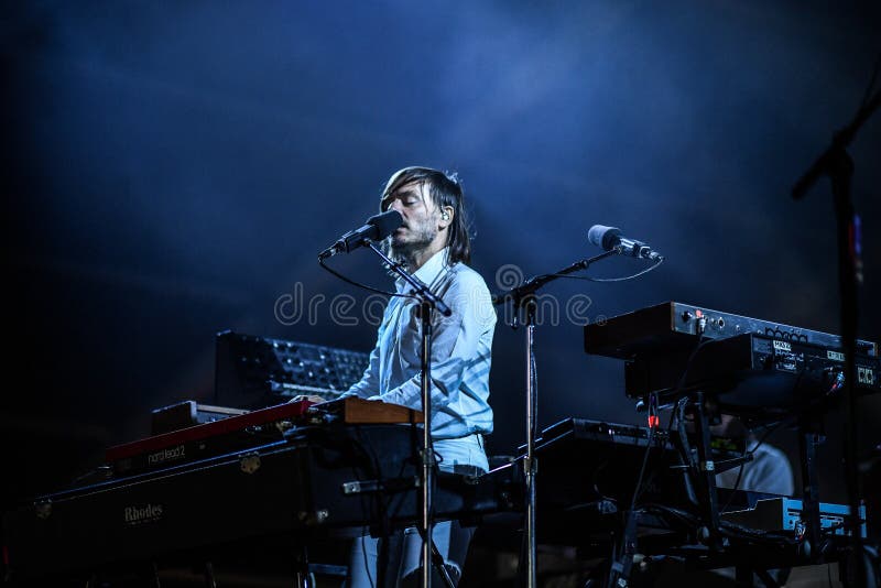 AIR in Concert at Governors Ball Editorial Stock Photo - Image of ...
