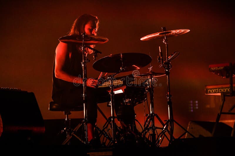 James Blake Concert, Electronic Music Producer & Singer-songwriter from ...