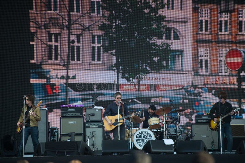 Noel Gallagher in Concert at Governors Ball Editorial Image - Image of ...