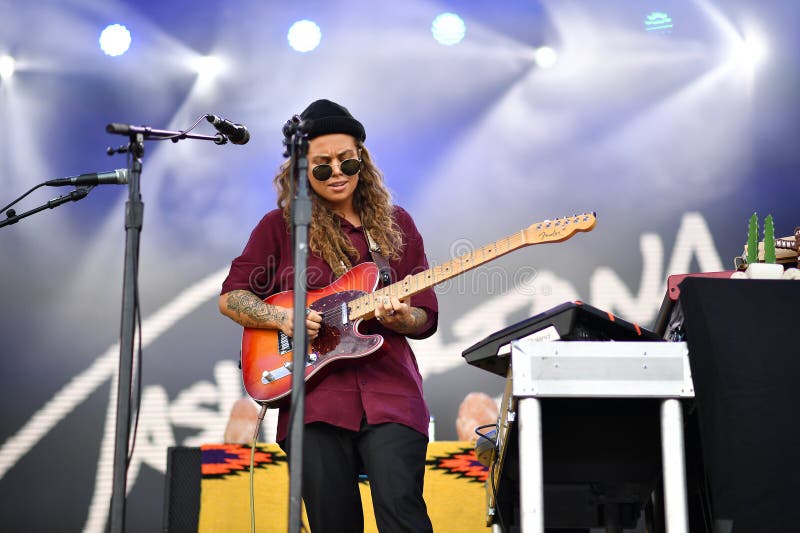 Tash Sultana in Concert at Governors Ball Editorial Image - Image of ...