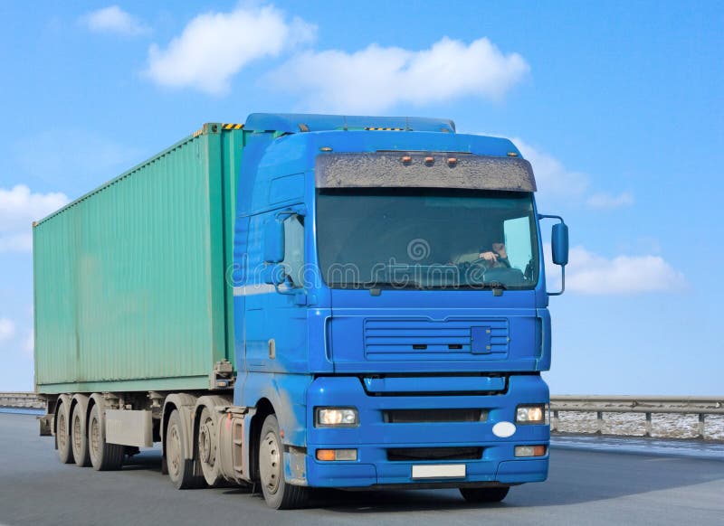 Grön lastbil arkivfoto. Bild av industri, hastighet, tecken - 5294132