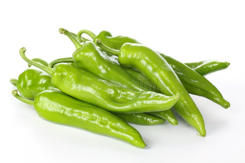 Grüne Peperoni stockbild. Bild von grün, gewürz, nachrichten - 29992027