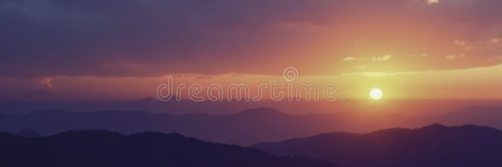 Gradient Sky at Sunset with Subtle Grain Texture, Sky at Sunset, Sunset ...