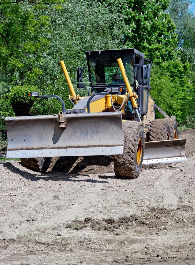 Graduador amarelo foto de stock. Imagem de amarelo, sujeira - 40831922