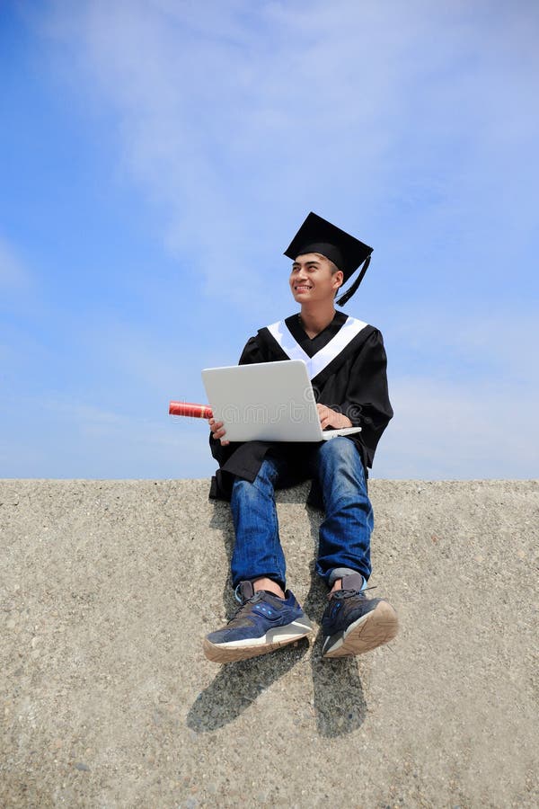 Graduates Student Use Computer Stock Image - Image of chinese ...