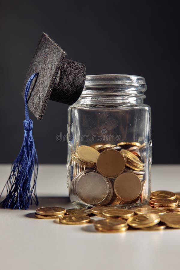 Scholarship cap on money stock image. Image of expensive - 105209321