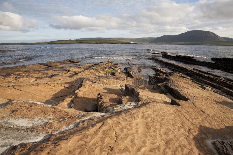 Graemsay Y Hoy En Las Islas De Orkney Foto de archivo - Imagen de islas ...