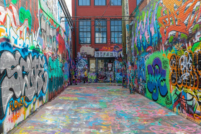 Graffiti Alley in Baltimore, Maryland Editorial Photography - Image of ...