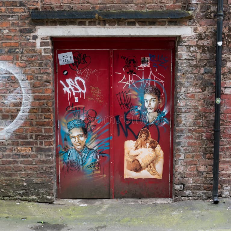 Graffiti on a door editorial image. Image of white, symbolic - 82208445