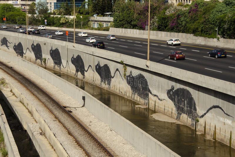 Graffiti - Drawn on the Wall Mice Along the Railway and Highway ...