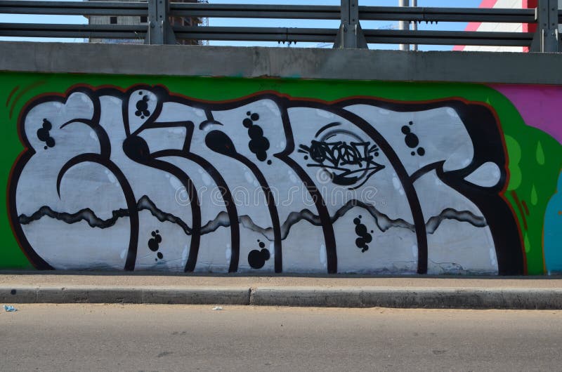 A Graffiti with Grey Letters Editorial Photo - Image of drawing ...