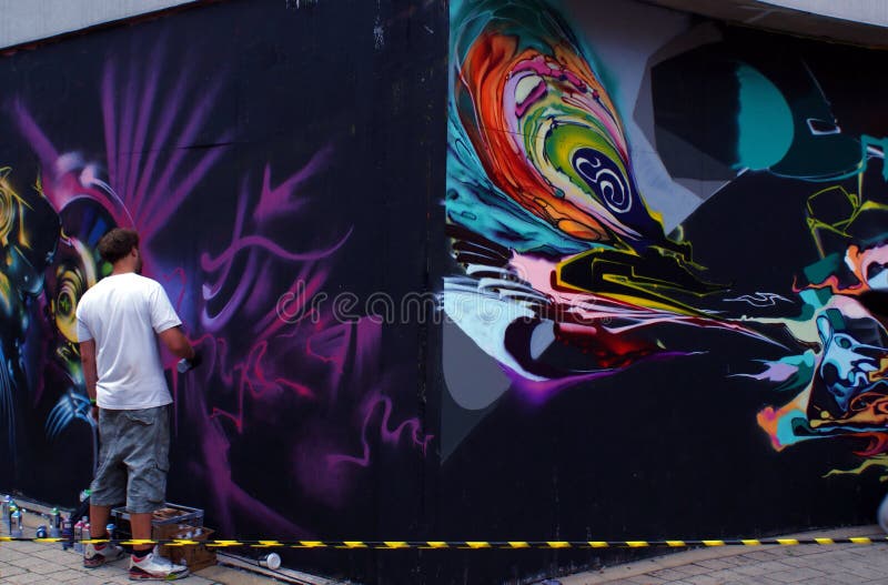 Graffiti Jam London 2010 editorial photography. Image of color - 15701952