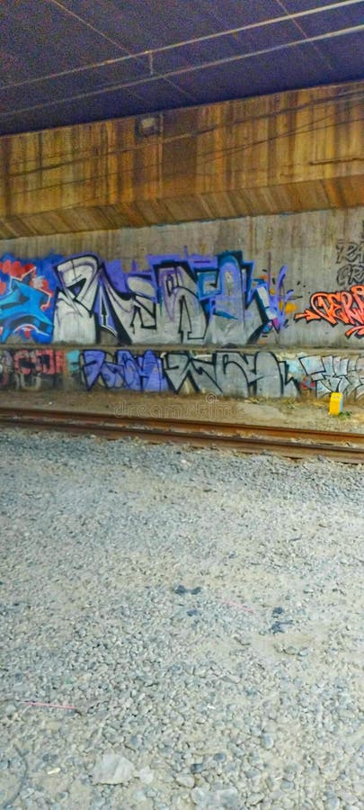 Graffiti Under the Fly Over Part Two Editorial Photo - Image of ...