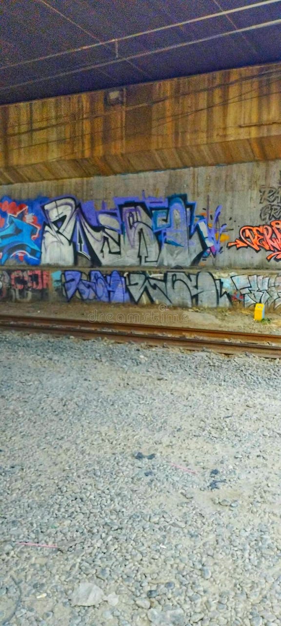 Graffiti Under the Fly Over Part Two Editorial Photo - Image of ...