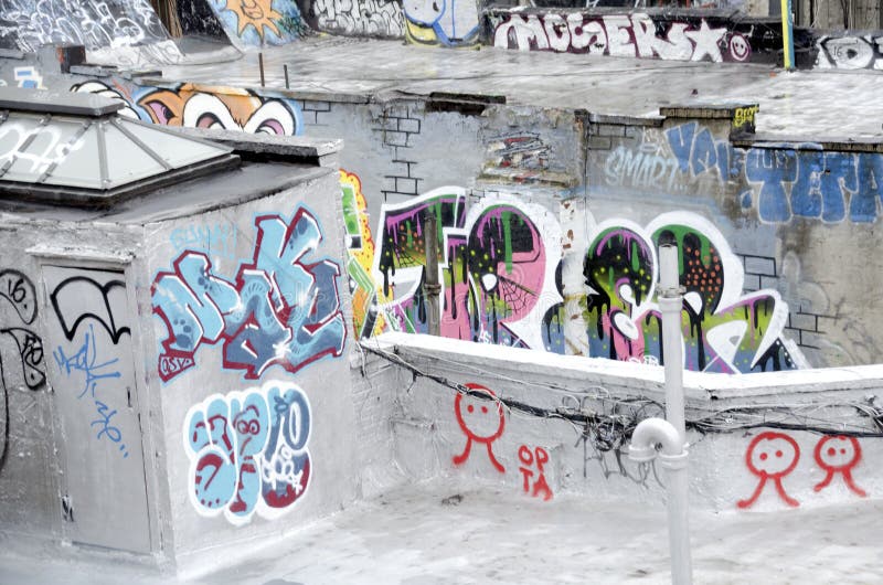Graffiti and Urban Blight in New York City Editorial Photo - Image of ...