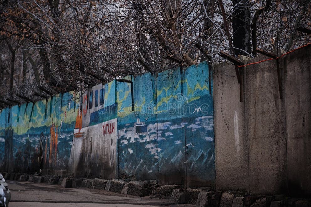 Graffiti Wall Covered with Barbed Wire in Moscow Editorial Stock Image ...